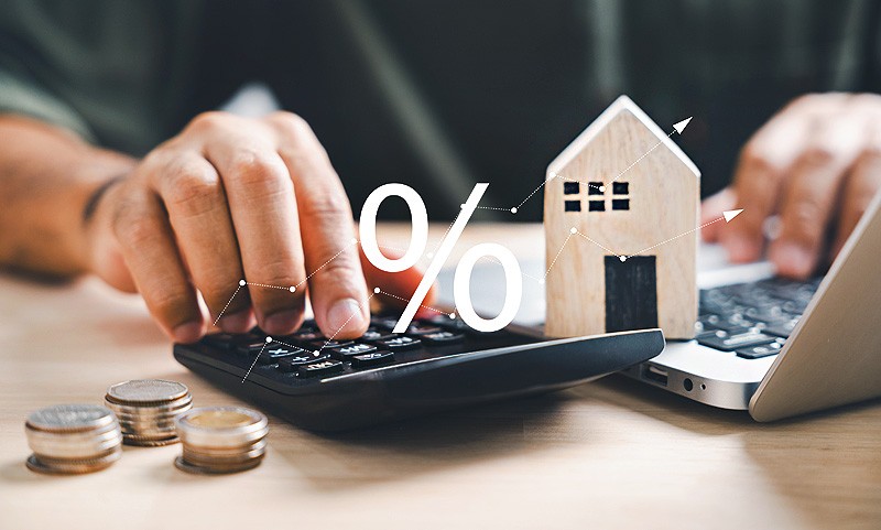 Calculating ROI: Tools & Techniques for Real Estate Investors